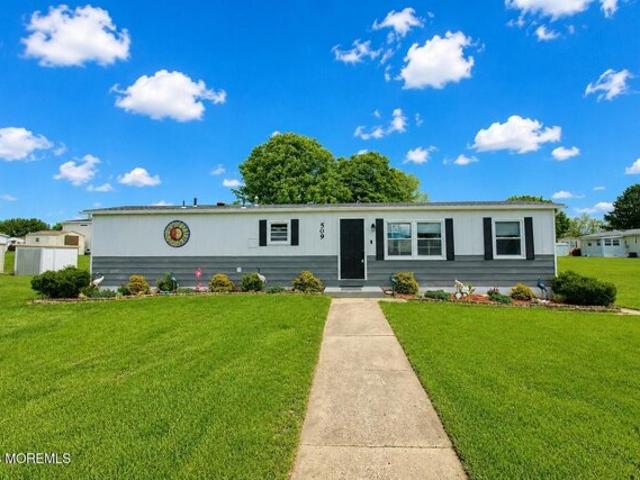 Rosalind Rd, Freehold, Property For Sale