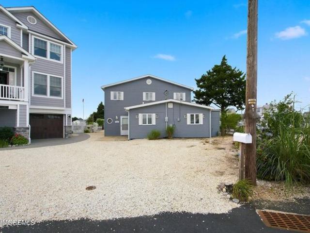 Rosalyn Dr, Beach Haven West, Home For Sale