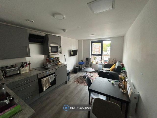 Roscoe St, Liverpool L1, 2 bed flat to rent, £1,200 pcm | PrimeLocation