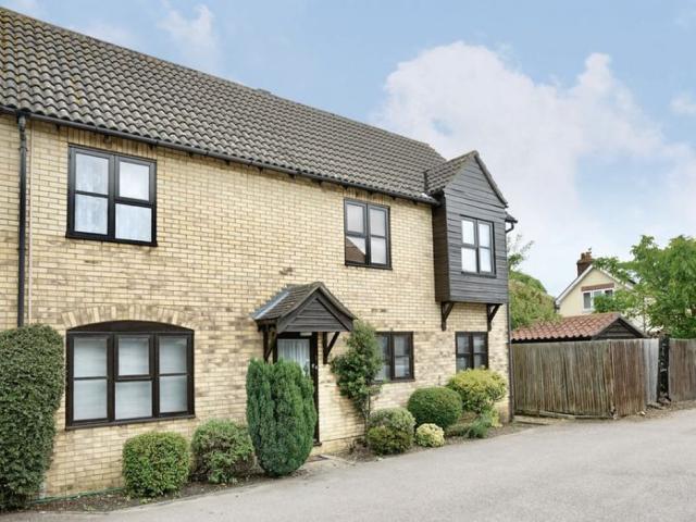 Roscrea Court, Huntingdon, 2 bedroom, Apartment