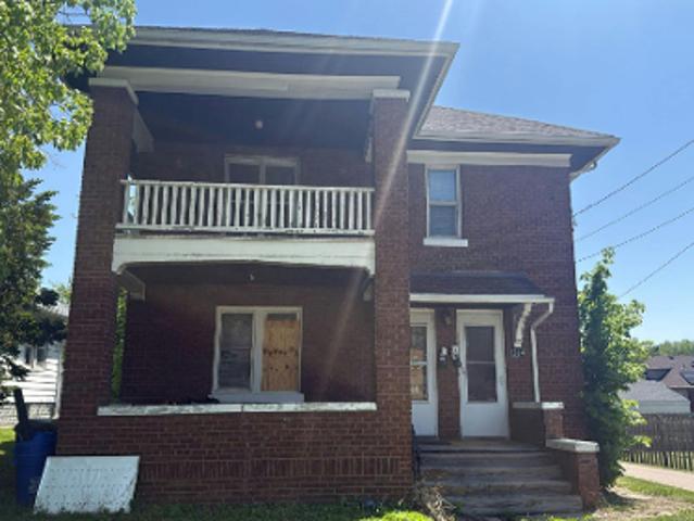 Rose Ave