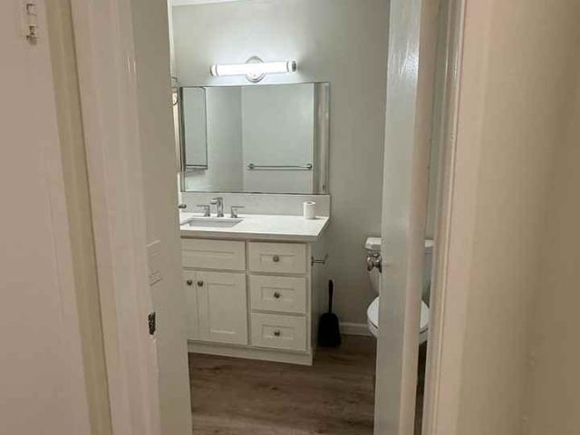 Rose Apartments, LLC 1 Bedroom Apartment for Rent at 33 Driftwood St, Los Angeles, CA 90292 Venice