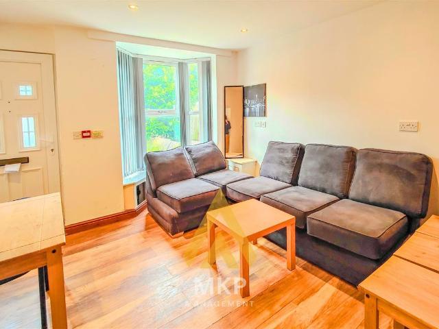 Rose Cottages, Selly Oak B29, 6 bed shared accommodation to rent, £468 pcm | PrimeLocation