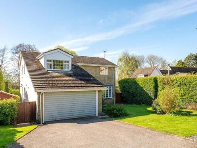 Rose Croft, East Keswick, 4 Bedroom Detached