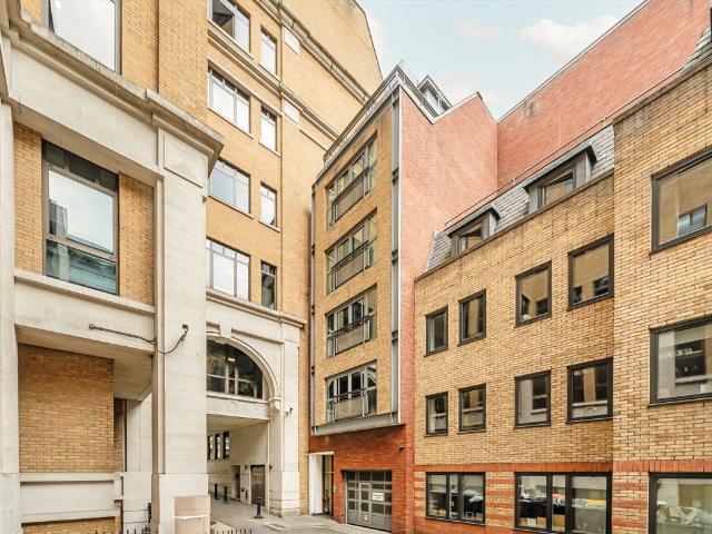 Rose & Crown Yard, St James's SW1Y, 1 bed flat to rent, £4,000 pcm | PrimeLocation