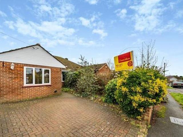 Rose Drive, Chesham, 3 Bedroom Semi detached