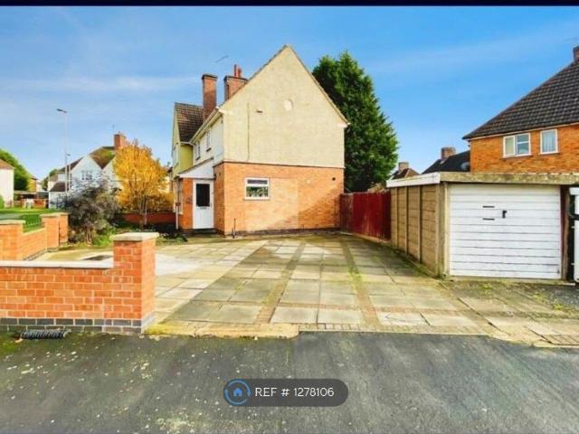 Rose Farm Close, Leicester LE3, 3 bed semi detached house to rent, £1,250 pcm | PrimeLocation