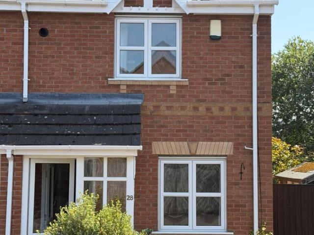 Rose Garth Close, Spital S41, 2 bed end terrace house to rent, £850 pcm | PrimeLocation