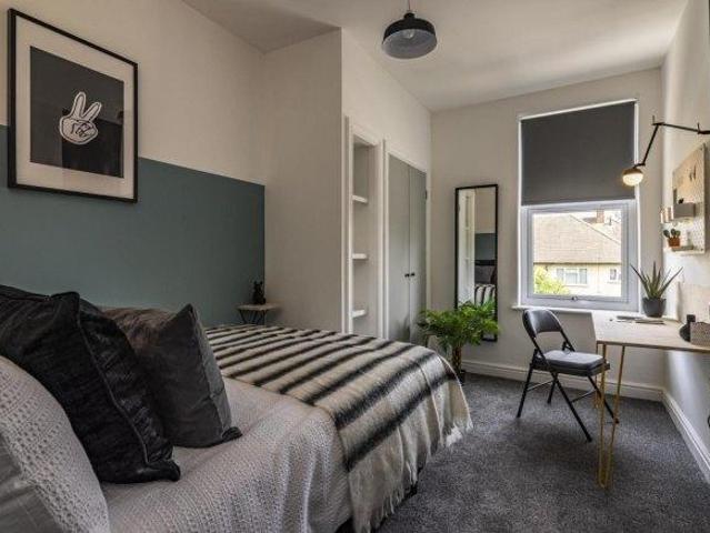 Rose Grove 3 bed house share to rent £1,428 pcm £330 pw