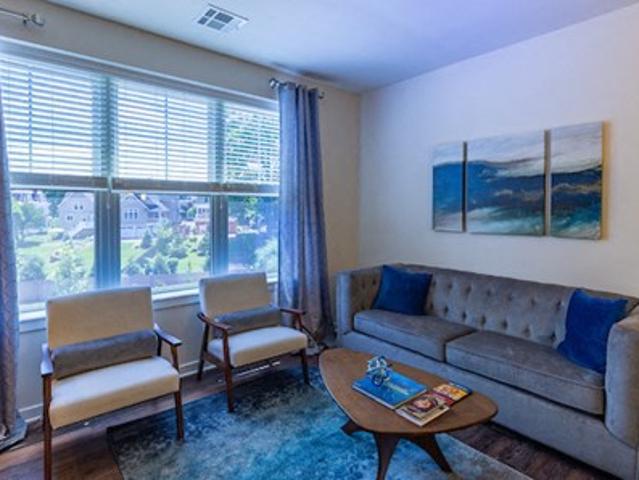 Rose Hall 2 Bed 2 Bath Den