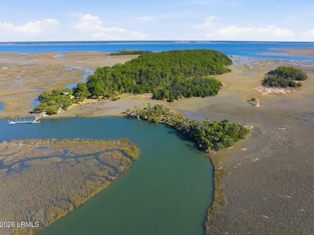 Rose Is, Port Royal, SC 29909