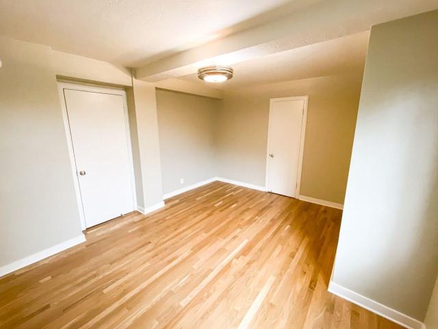 ROSE PLAZA APARTMENTS RISI01 1 Bedroom Apartment for Rent at 2199 Nw Everett St, Portland, OR 97210 Northwest District