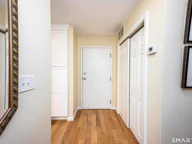 Rose St Apt,branford, Condo For Sale