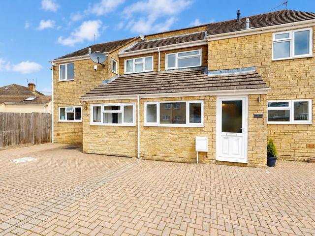 Rose Way, Cirencester, Gloucestershire GL7, 4 bed semi detached house to rent, £1,700 pcm | PrimeLocation