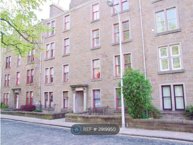 Roseangle, Dundee DD1, 2 bed flat to rent, £1,050 pcm | PrimeLocation