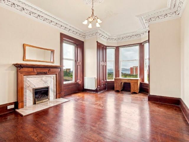Roseangle, West End, Dundee DD1, 2 bed flat to rent, £895 pcm | PrimeLocation