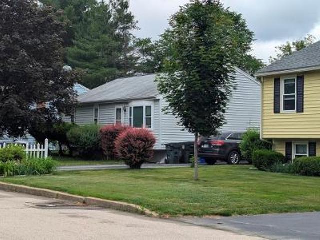 Roseanne Ln