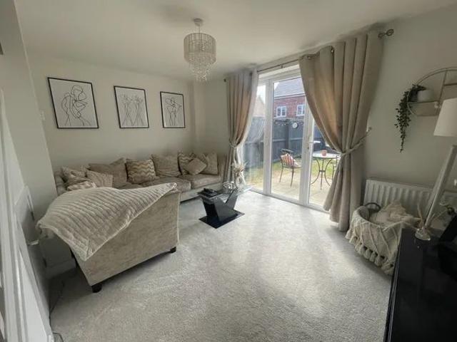 Rosebay Gardens, Mansfield, NG21, Property for rent