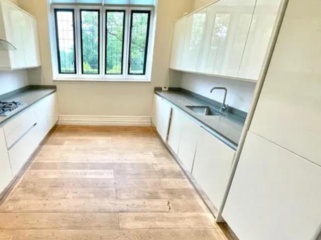 Rosebank Farm, Mill Hill School, The Ridgeway, London, NW7 1QS, United Kingdom | 2 bed house for rent #154607397 | Rentberry