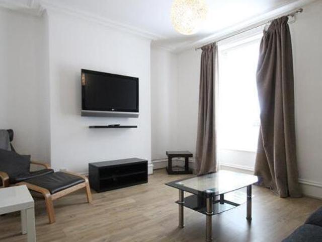 Rosebank Place, 1 Bedroom Flat