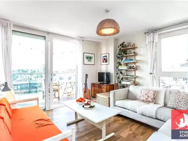 Roseberry Place, London, E8 3GA