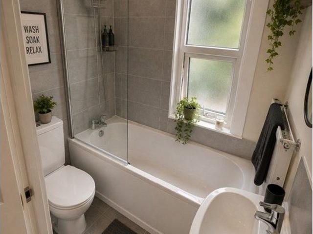 Rosebery Road, Gillingham ME7, Room to rent, £650 pcm | PrimeLocation