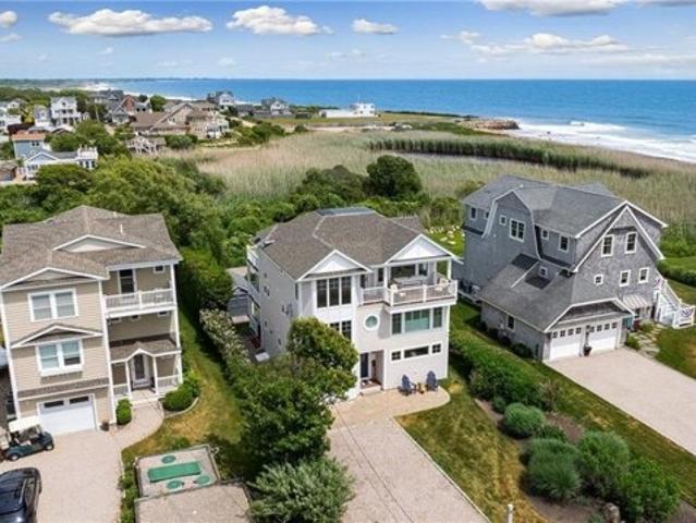 Rosebriar Ave, South Kingstown, Home For Sale