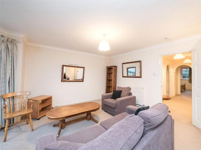 Roseburn Maltings, Edinburgh, EH12 2 bed flat to rent £1,425 pcm £329 pw