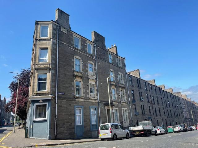 Rosefield Street, Dundee, Angus DD1, 2 bed flat to rent, £1,050 pcm | PrimeLocation