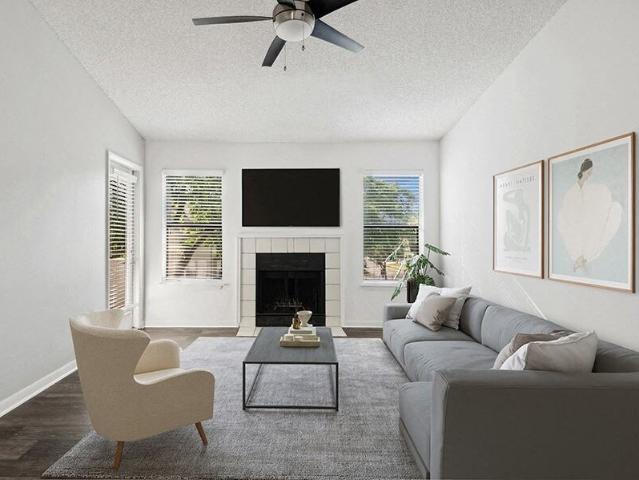 Rosehill Preserve 2 Bedroom Apartment for Rent at 5870 Sundown Cir, Orlando, FL 32822 Lake Frederica