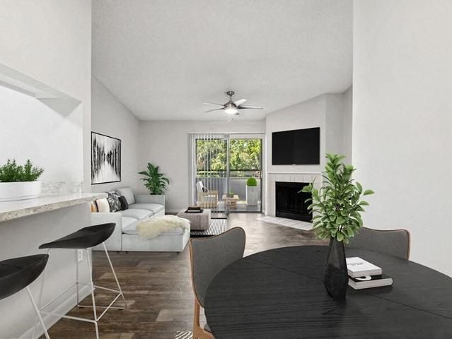 Rosehill Preserve 2 Bedroom Apartment for Rent at 5870 Sundown Cir, Orlando, FL 32822 Lake Frederica