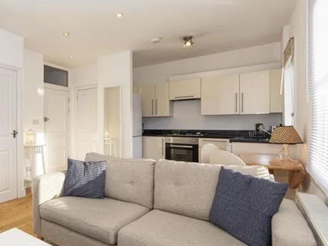 Rosehill Road, London, SW18 2NY, United Kingdom | 1 bed apartment for rent #139266015 | Rentberry