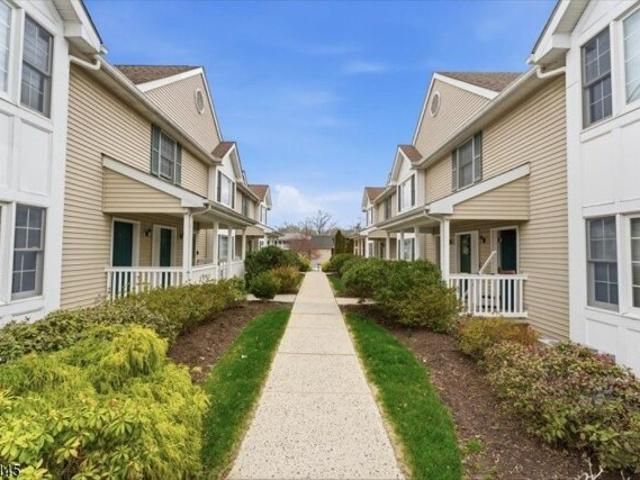 Roseland Ave Apt,caldwell Boro Township, Condo For Sale
