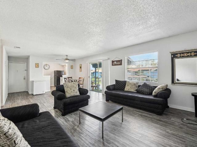 Roselea Manor Apartments 2 Bedroom Apartment for Rent at 2714 Ridgewood Ave, Sanford, FL 32773