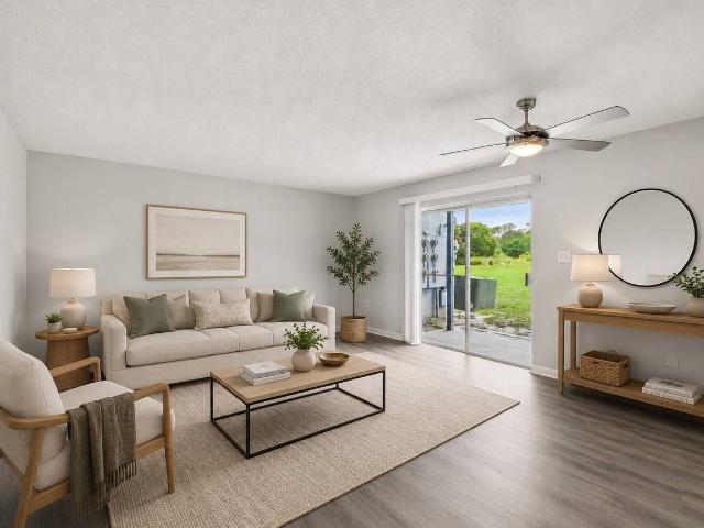 Roselea Manor Apartments 2 Bedroom Apartment for Rent at 2714 Ridgewood Ave, Sanford, FL 32773