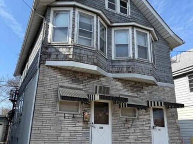 Roselle St, Linden, Home For Sale