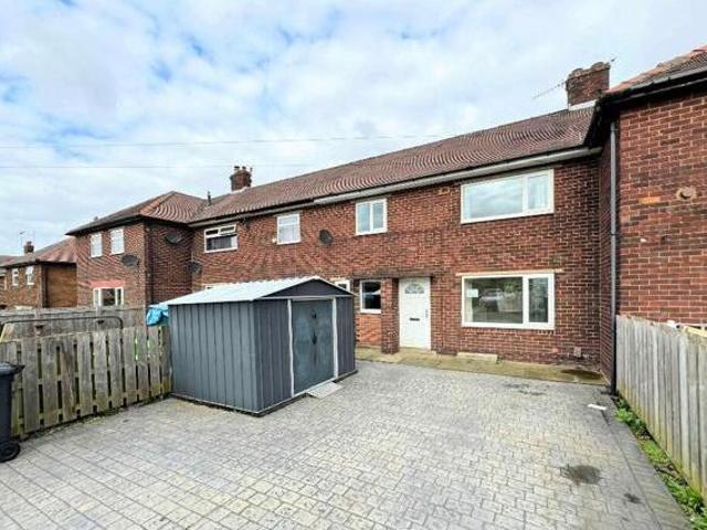 Rosemount Avenue, Elland, 3 Bedroom Town