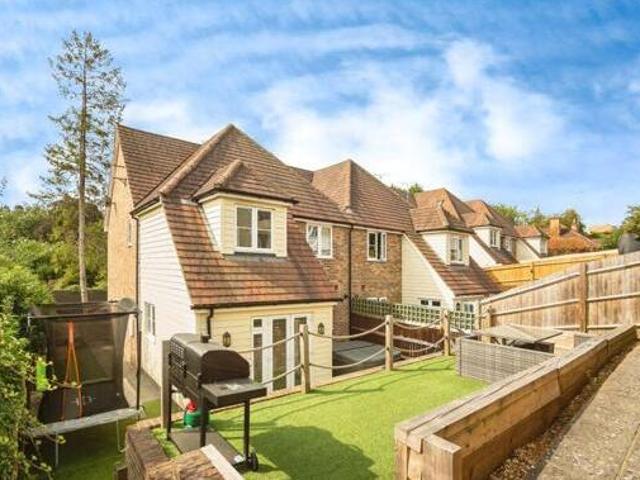 Rosemount Gardens, Maidstone, 4 Bedroom Semi detached