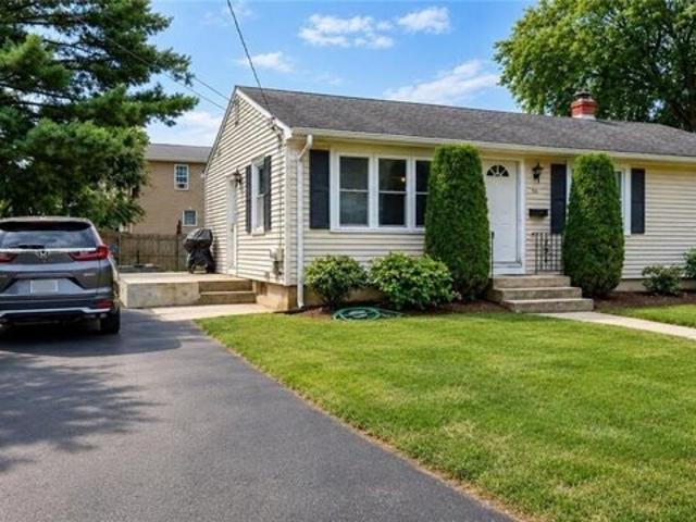 Rosemont Ave, Johnston, Home For Sale