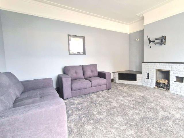 Rosemont Avenue, Bramley, Leeds LS13, 4 bed shared accommodation to rent, £2,110 pcm | PrimeLocation