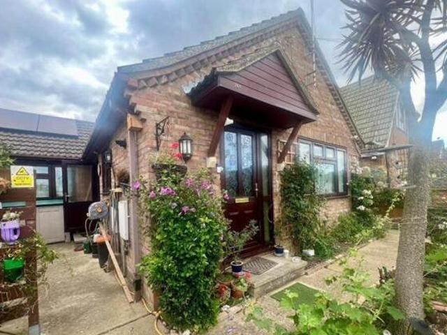 Rosemary Way, Jaywick, 3 Bedroom Semi detached