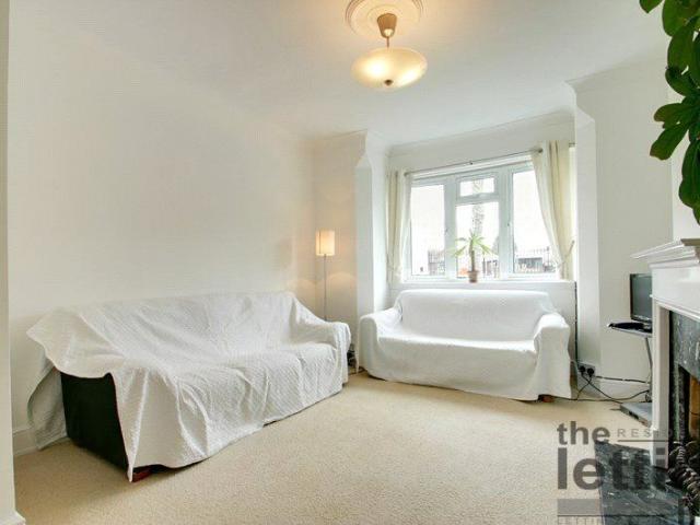 Rosemary Avenue, Enfield, Middlesex, EN2 0SR