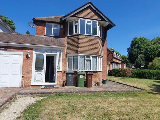 Rosemary Crescent, Wolverhampton, West Midlands WV4, 3 bed detached house to rent, £1,200 pcm | PrimeLocation