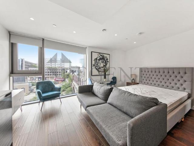 Rosemary House, Royal Mint Gardens, E1 Studio to rent £2,350 pcm £542 pw