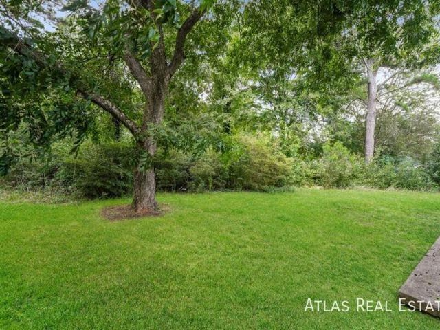 Rosemary Place 3 Bedroom Apartment for Rent at 160 Elkview Dr, Athens, GA 30607