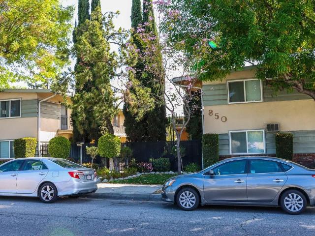 Rosemead Villas 2 Bedroom Apartment for Rent at 850 S Rosemead Blvd, East Pasadena, CA 91107 Michilinda Park