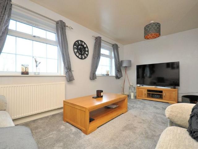 Rosemead, Ingbirchworth, Sheffield, South Yorkshire, S36 7GQ