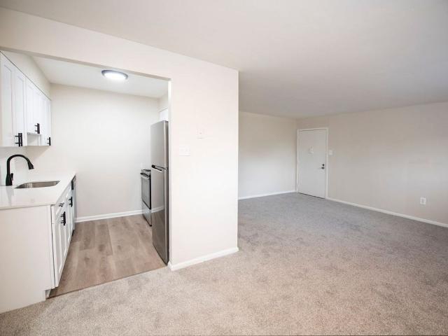 Rosewood Apartments 1 Bedroom Apartment for Rent at 345 E County Line Rd, Warminster, PA 18974