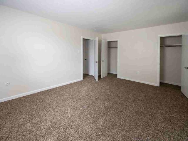 Rosewood Apartments 2 Bedroom Apartment for Rent at 345 E County Line Rd, Warminster, PA 18974
