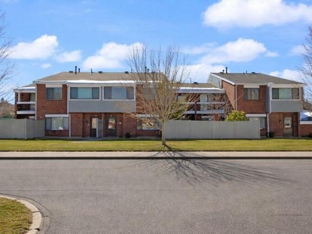 Rosewood Dr Unit,stoughton, Condo For Sale